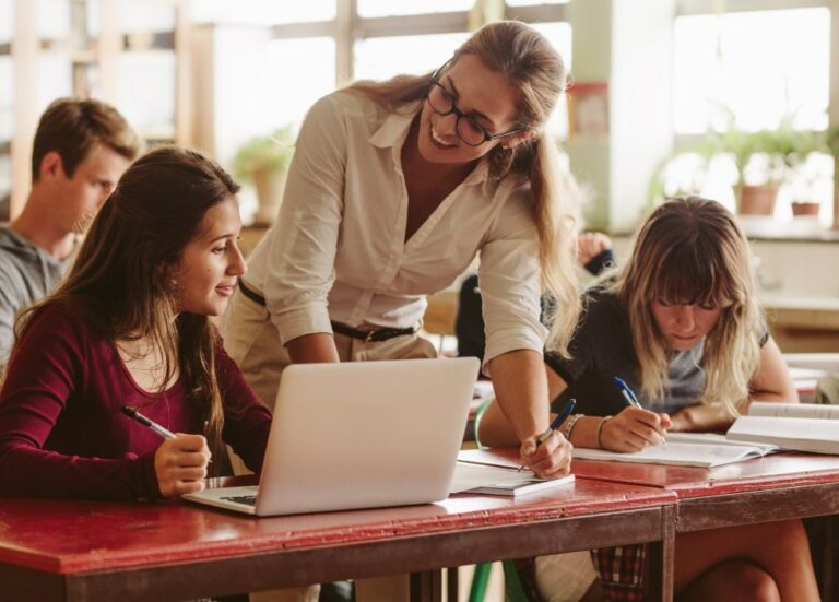 Het onderwijs zorgt voor onze toekomst - Onderwijs van Morgen